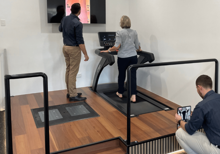 Pigeon Toes (Intoeing) - Symptoms, Causes & Treatment